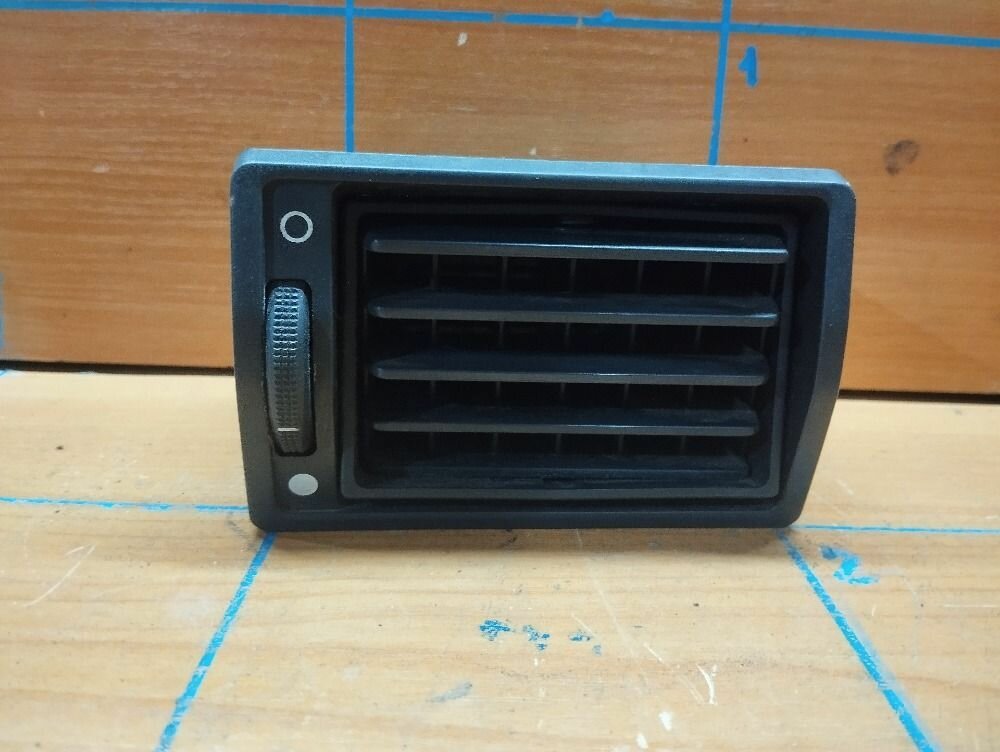 Дефлектор воздушный Skoda Felicia Б/У с пробегом