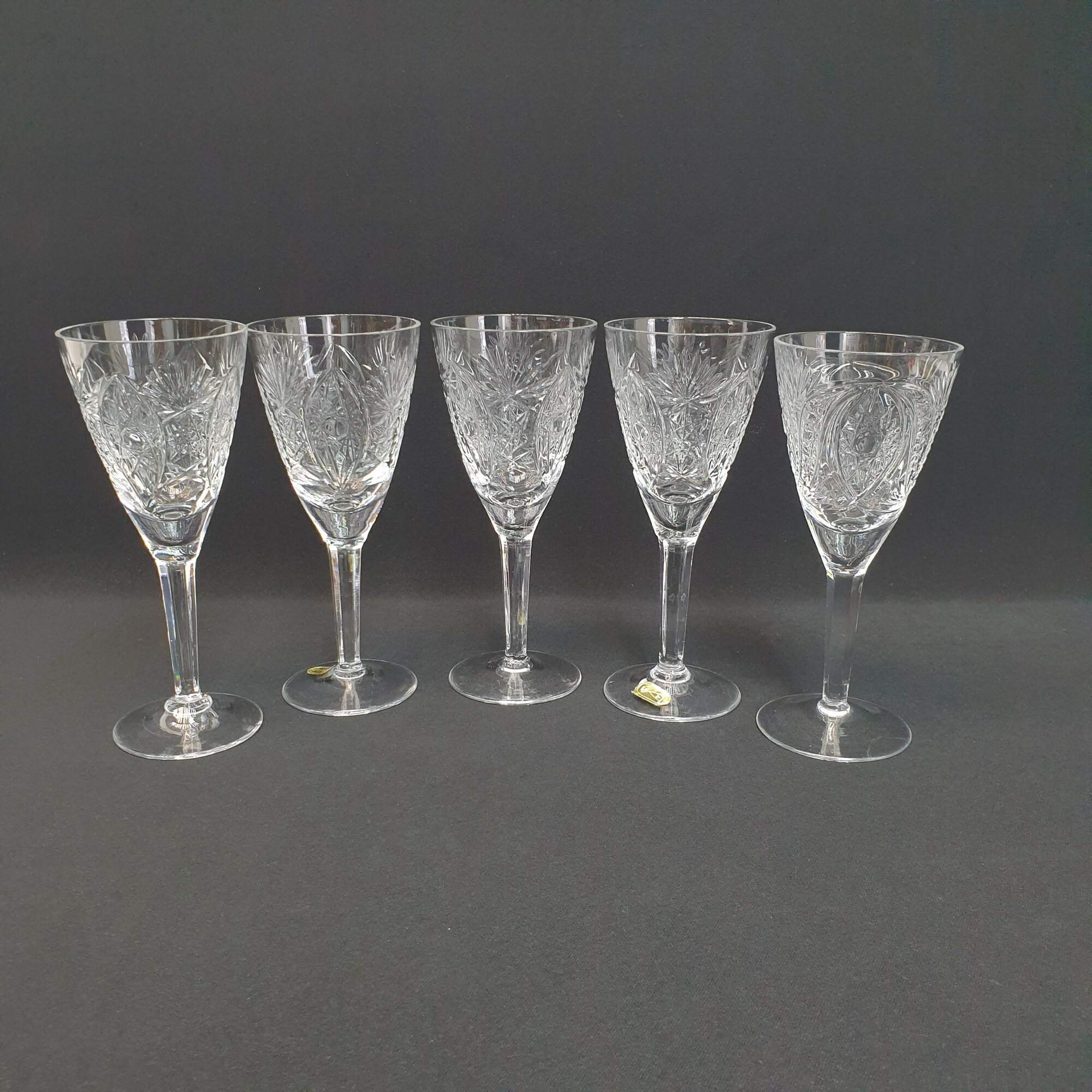 Винтажный набор из 5 бокалов Дятьково , хрусталь 190 мл высота 18 см, СССР