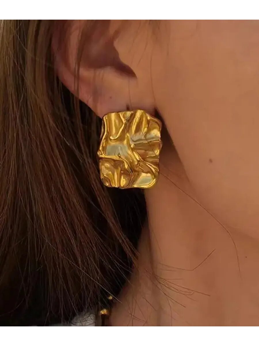 Серьги пусеты
