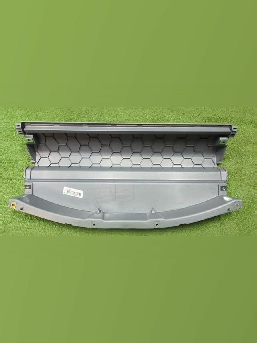 Крышка бардачка Sinotruk Sitrak C7H арт. 811W639036130