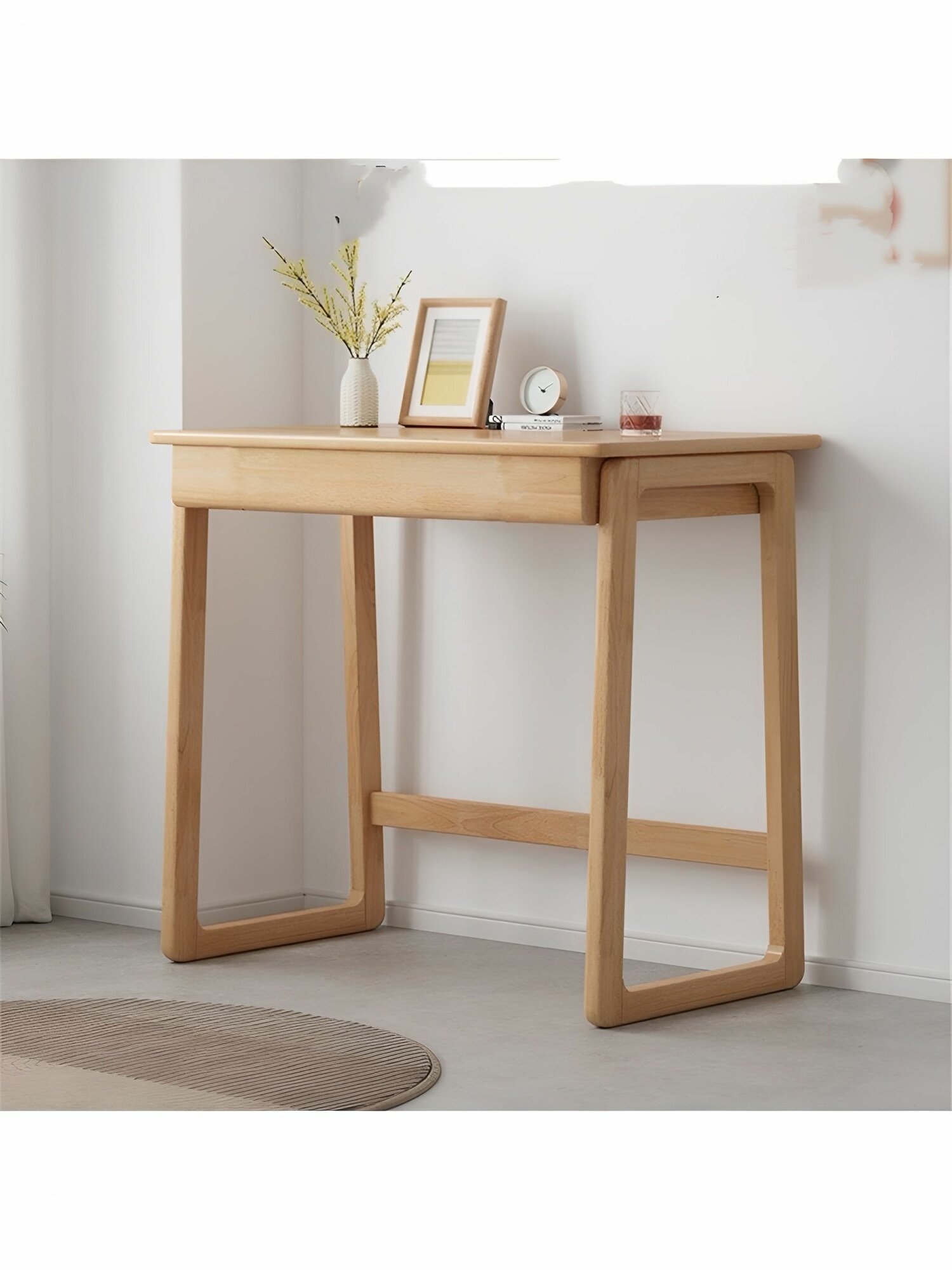 Домашний рабочий стол студента из массива дерева