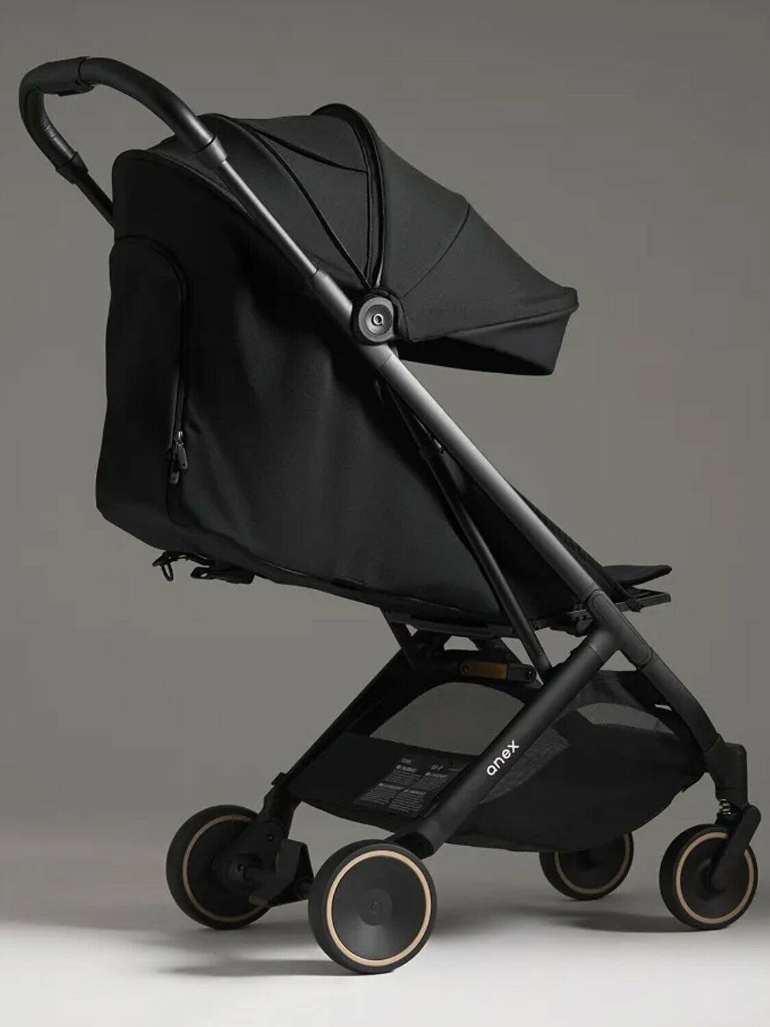 Коляска прогулочная ANEX AIR-X2 Nero