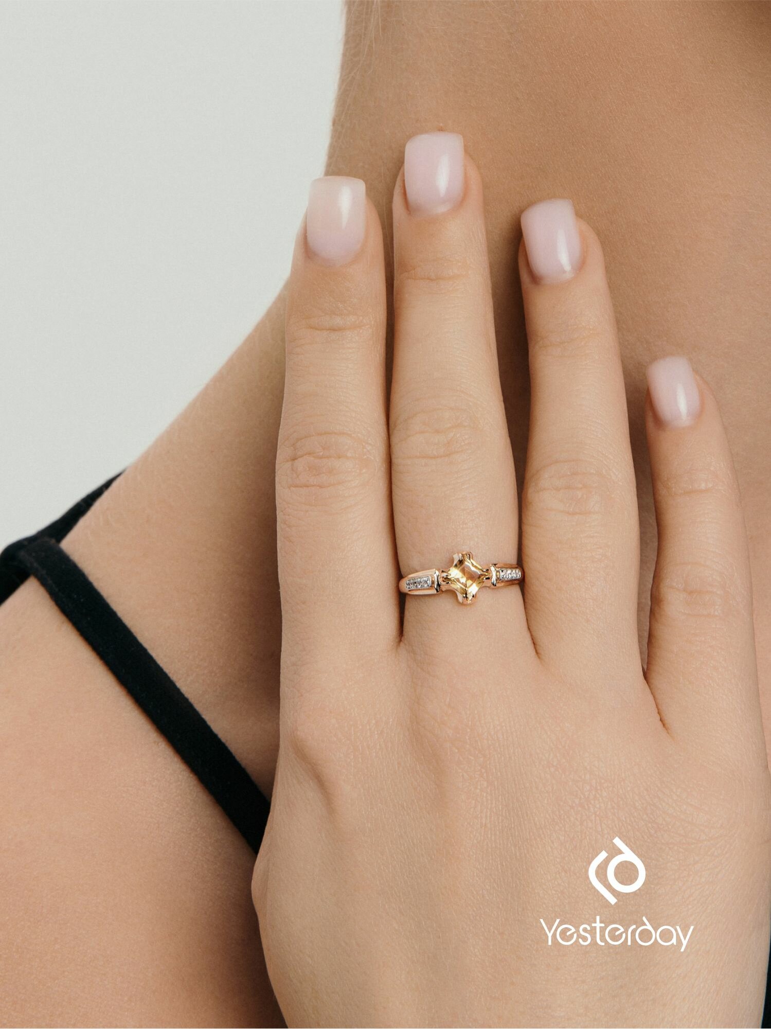 Кольцо широкое, красное золото, 585 проба, цитрин, фианит