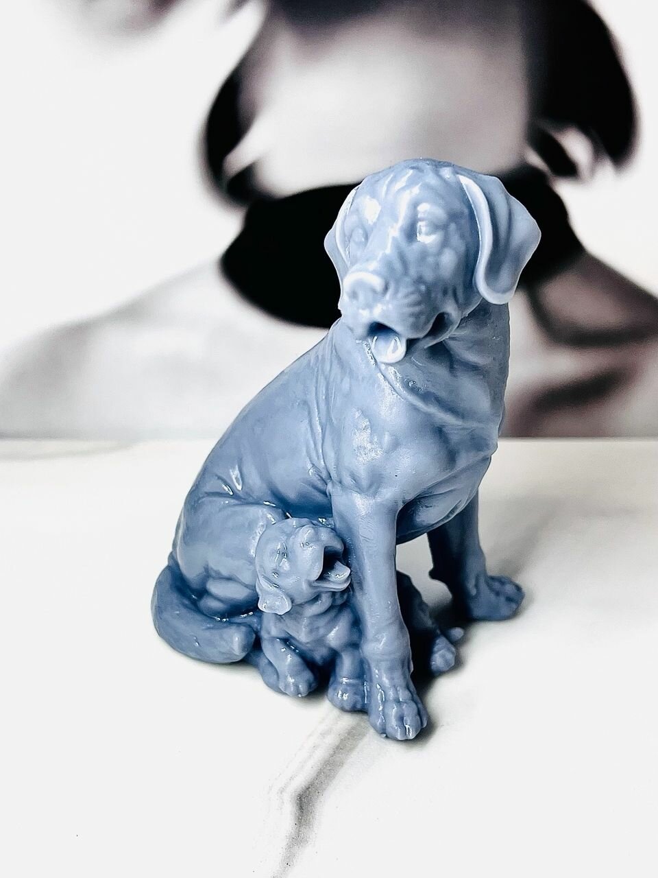 Миниатюра Лабрадор со щенком - 100 мм