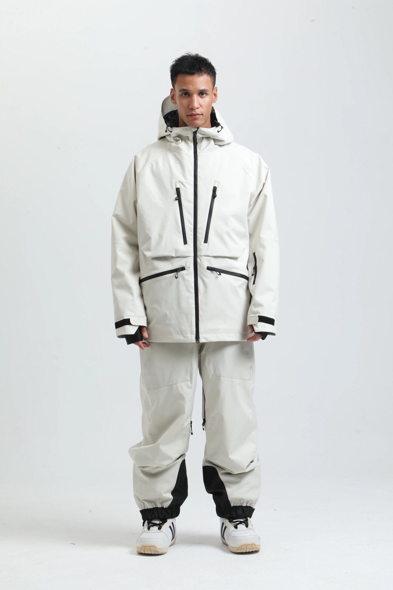 Комплект верхней одежды сноубордический