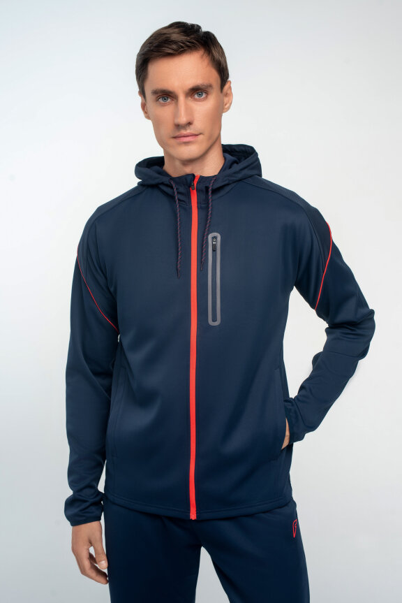 Куртка спортивная