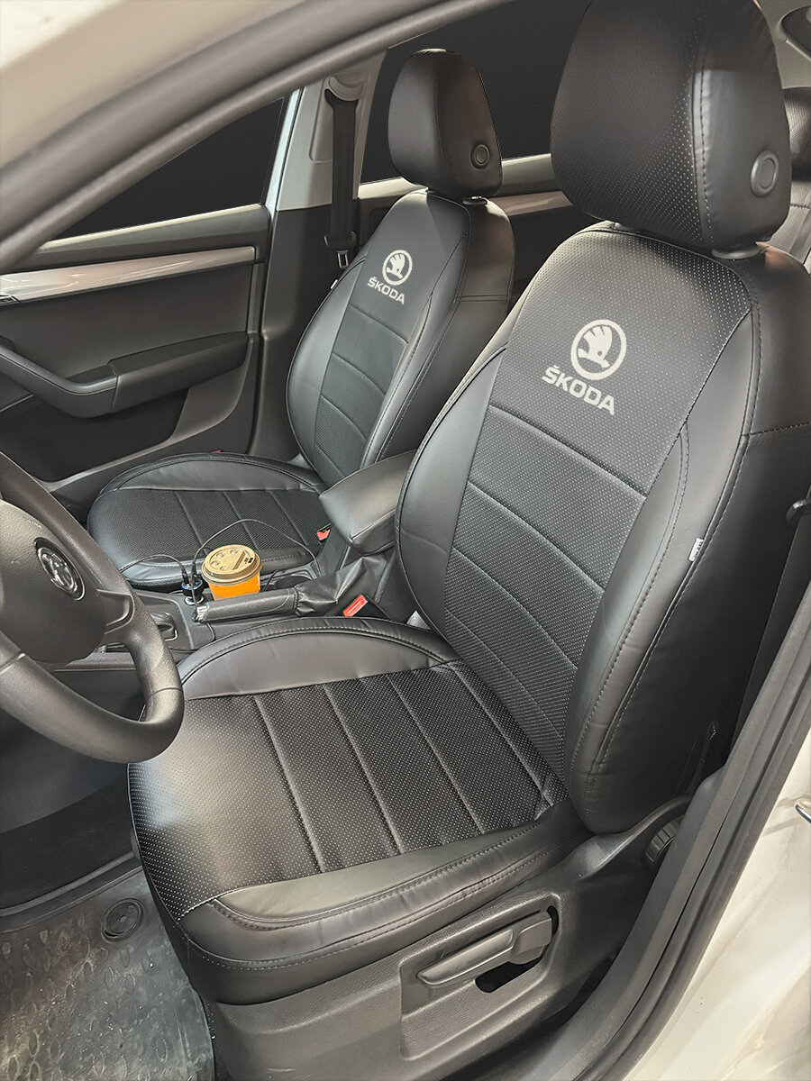 Комплект чехлов на сидения Шкода Октавия А7 / Skoda Octavia A7 2013-2023 г. в.