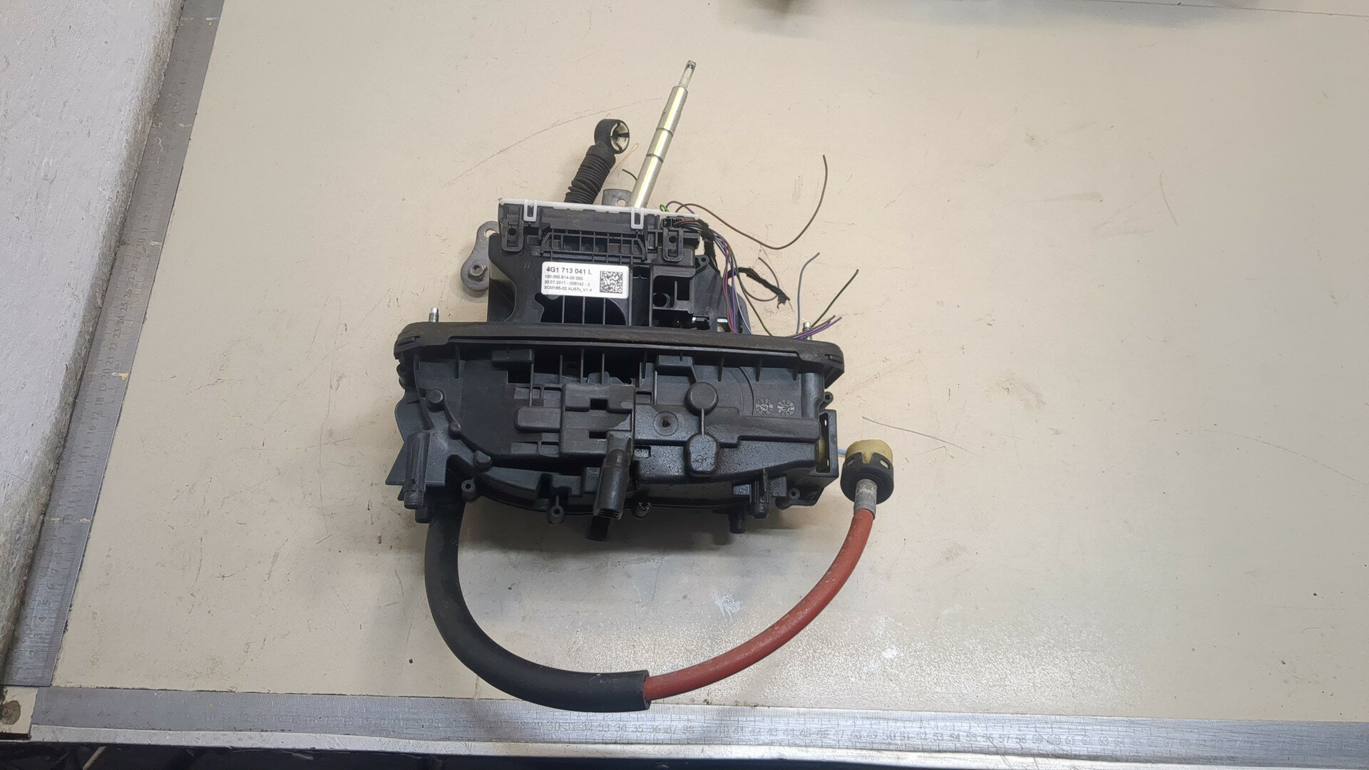 Кулиса КПП Audi A6 (C7) Б/У