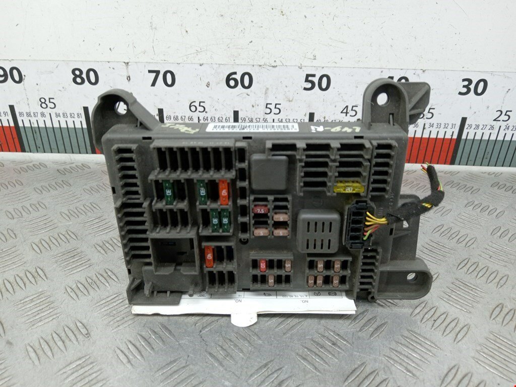 Блок предохранителей BMW X5 (E70) 61146931687 арт. 2265667