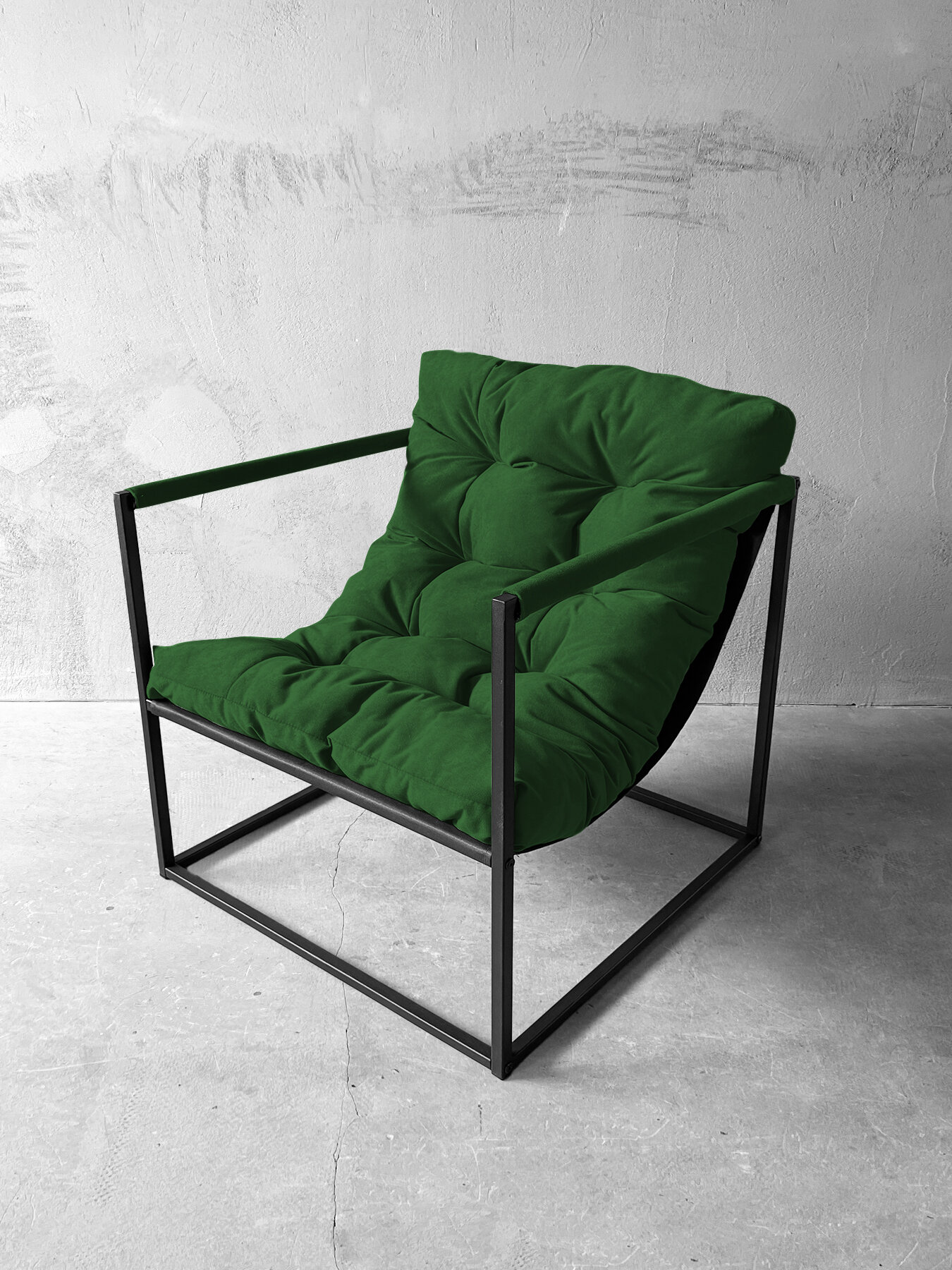 Кресло для отдыха Лофтовик ++ с мягкими подлокотниками, зеленый велюр