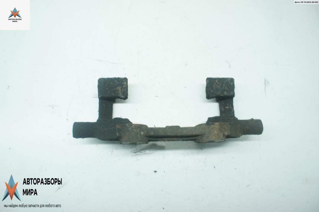 Скоба суппорта Volkswagen Sharan рест. 2001