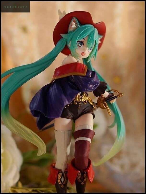 Статуэтка Hatsune Miku Кот в Сапогах / Wonderland (20см, упаковка