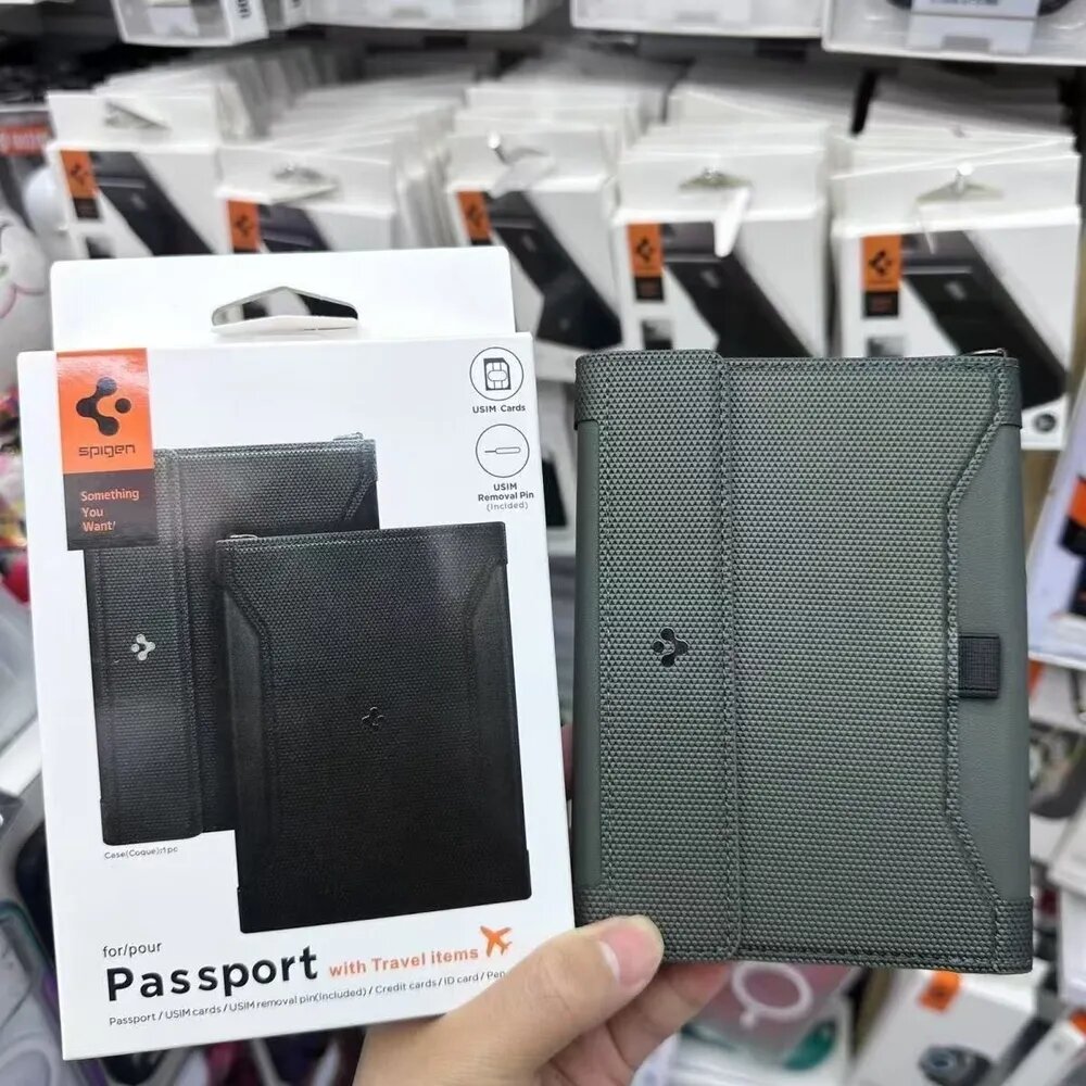 Обложка на паспорт Spigen Universal Passport Holder зелёный 1 шт.