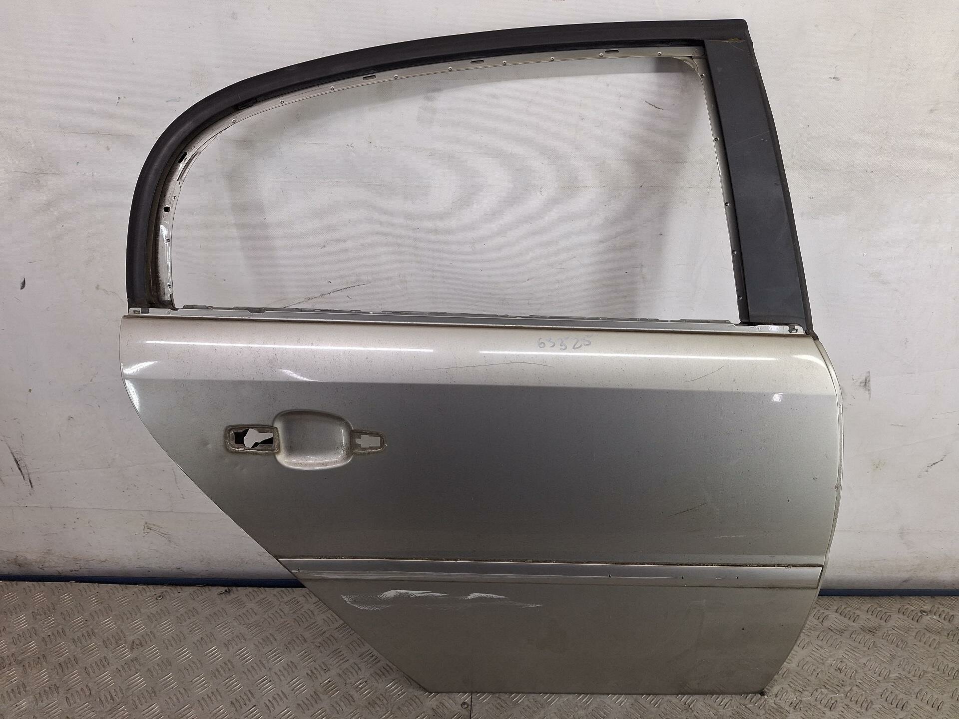 Дверь задняя правая Opel Vectra C 2002