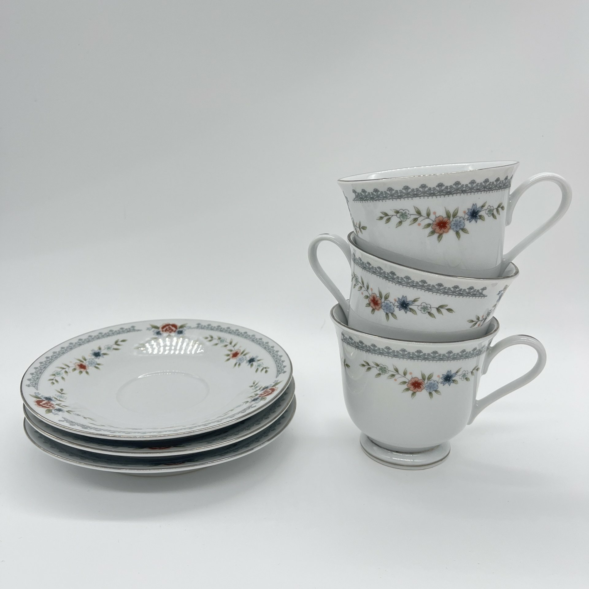 Набор из 3 чайных пар с цветочным декором, Dynasty Fine China, фарфор, деколь, золочение