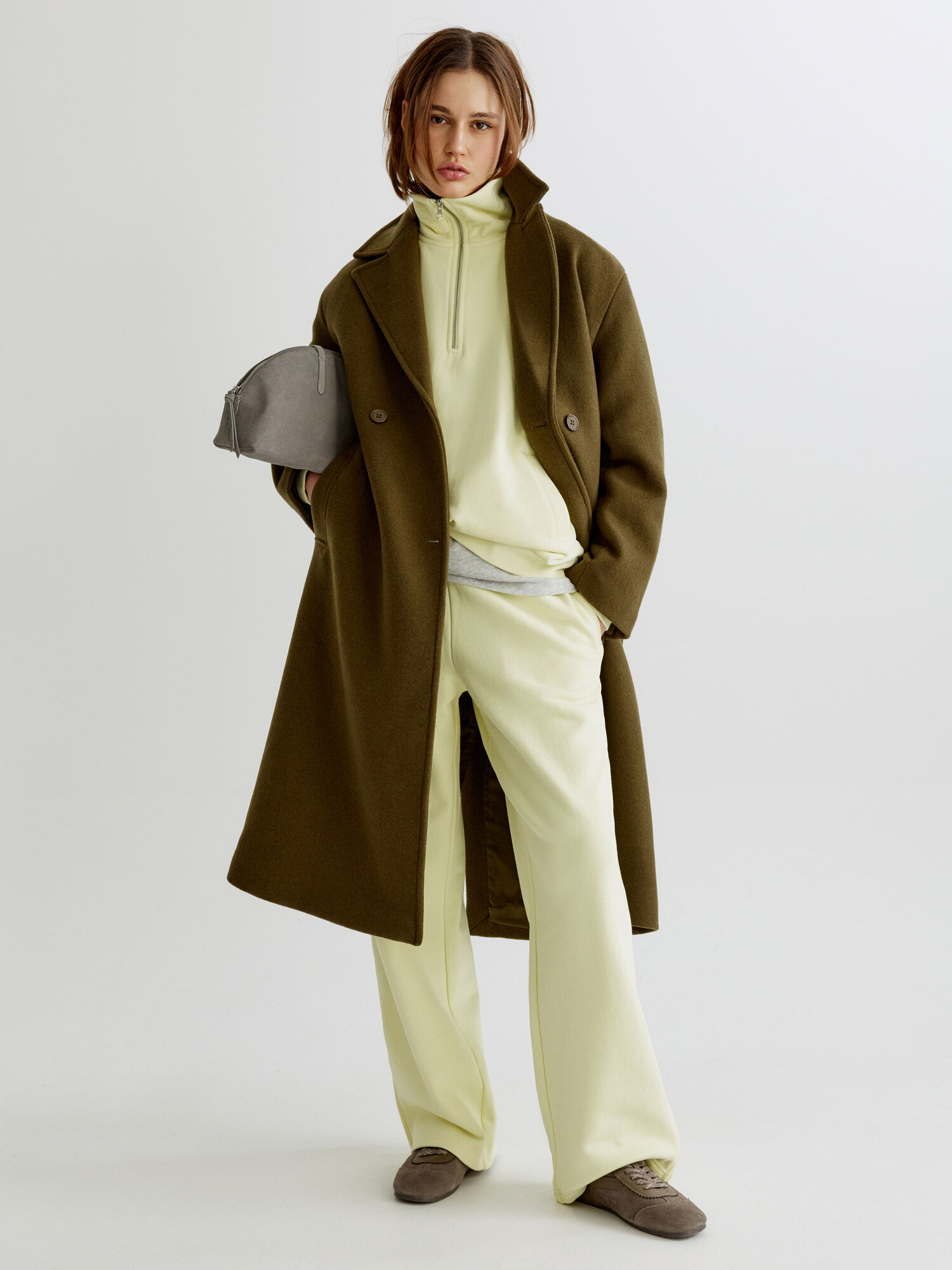 Брюки спортивные