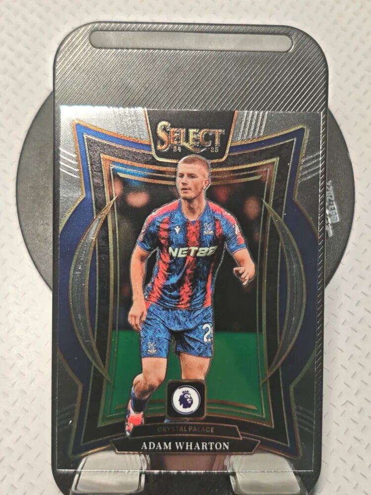 Коллекционные футбольные карточки PANINI SELECT