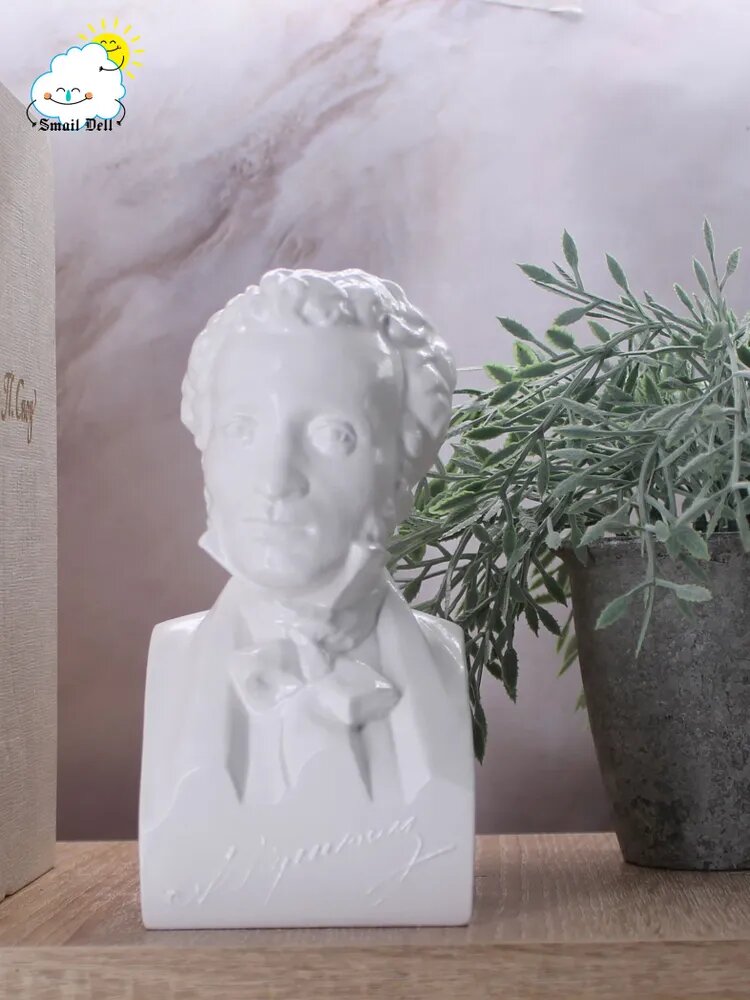Статуэтка бюст А. С. Пушкин № 1 , 15 см , гипс , цвет белый глянец