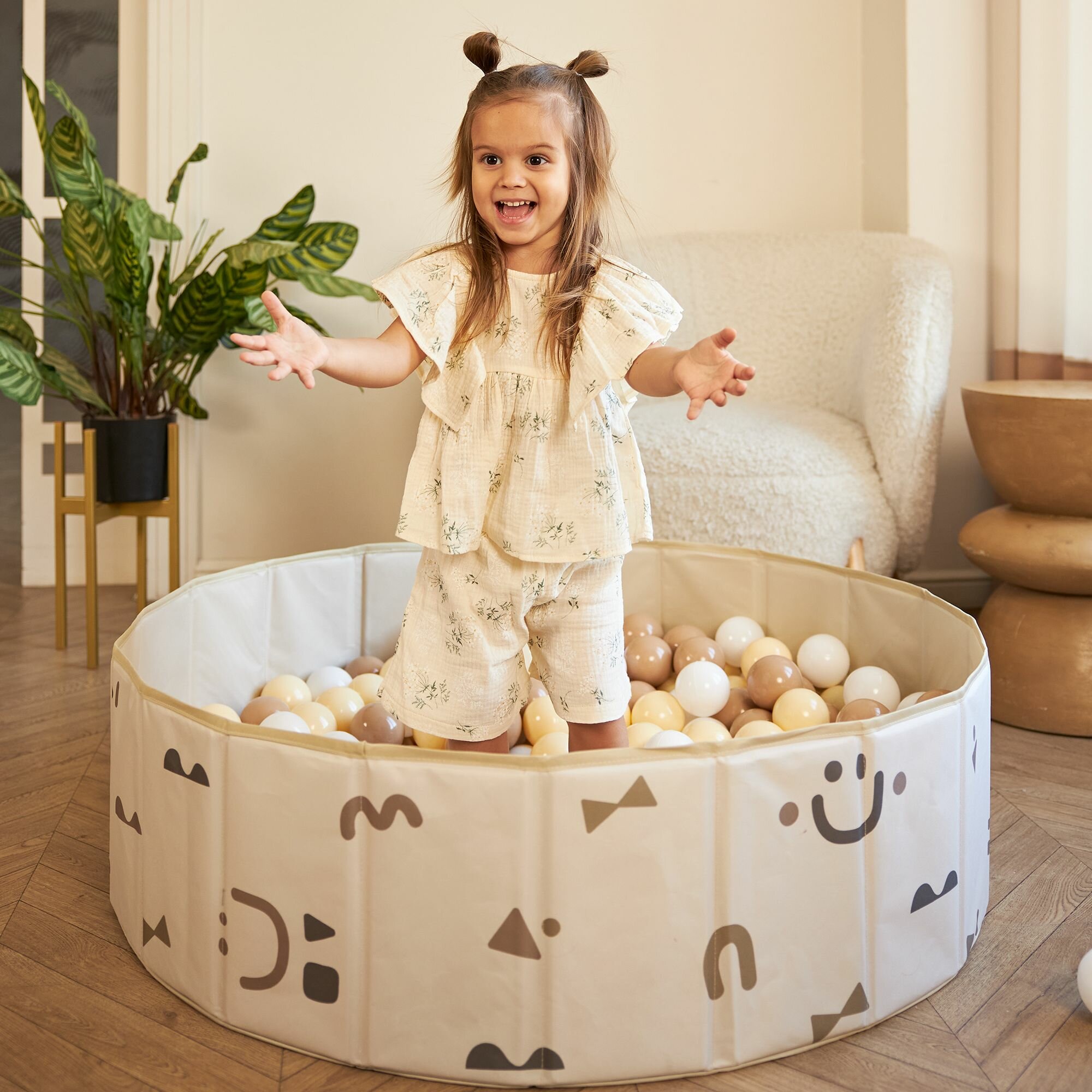 Детский сухой бассейн без шариков UNIX Kids Smile 100 см Camel, складной, сумочка в комплекте, высота бортиков 30 см, бежевый