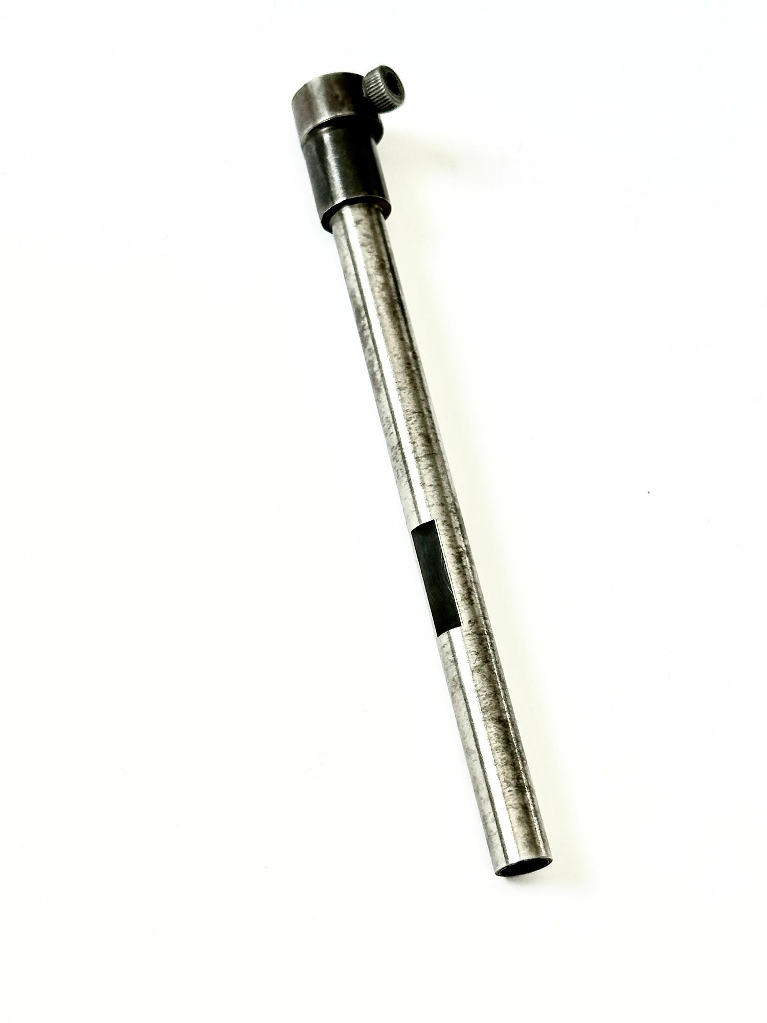 Шток (Ось) оригинал для электролобзика SKIL 4000 H1/ 4050 Н1/ 4340 Н1/ 4060 Н1. Пр-во Германия. Артикул 2610386696