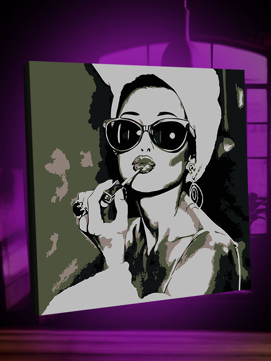 Картина по номерам Портрет Девушка красит губы / Portrait of a girl painting her lips холст на подрамнике 40*40