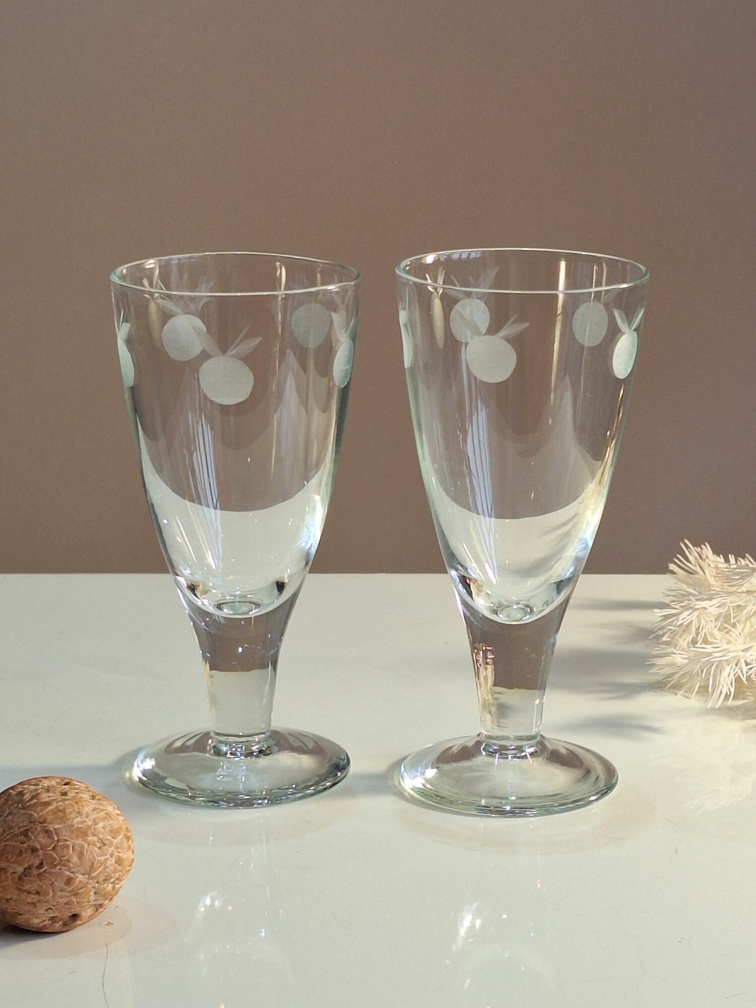 Винтажные рюмки хрустальные на ножке Яблоко 2 шт. СССР