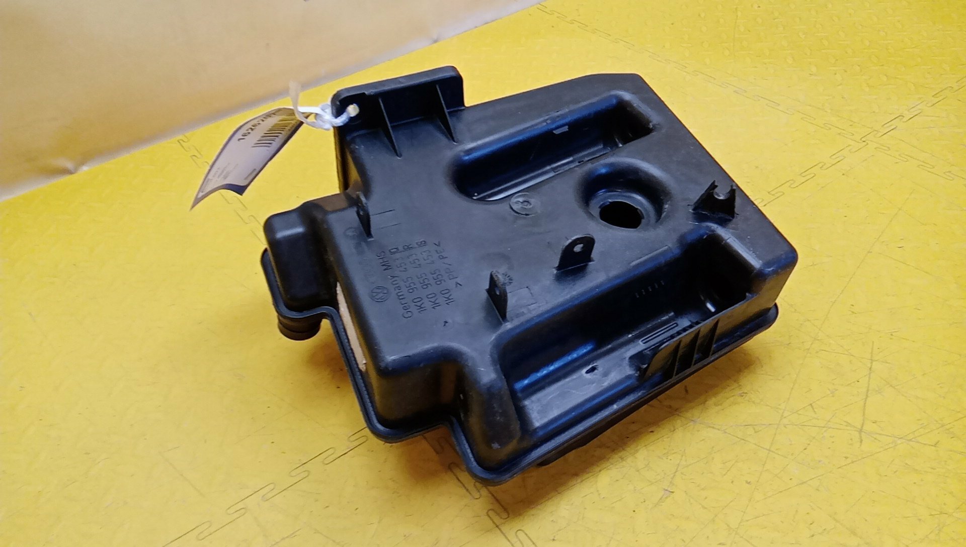 Бачок омывателя Fabia II Skoda 1K0955453S