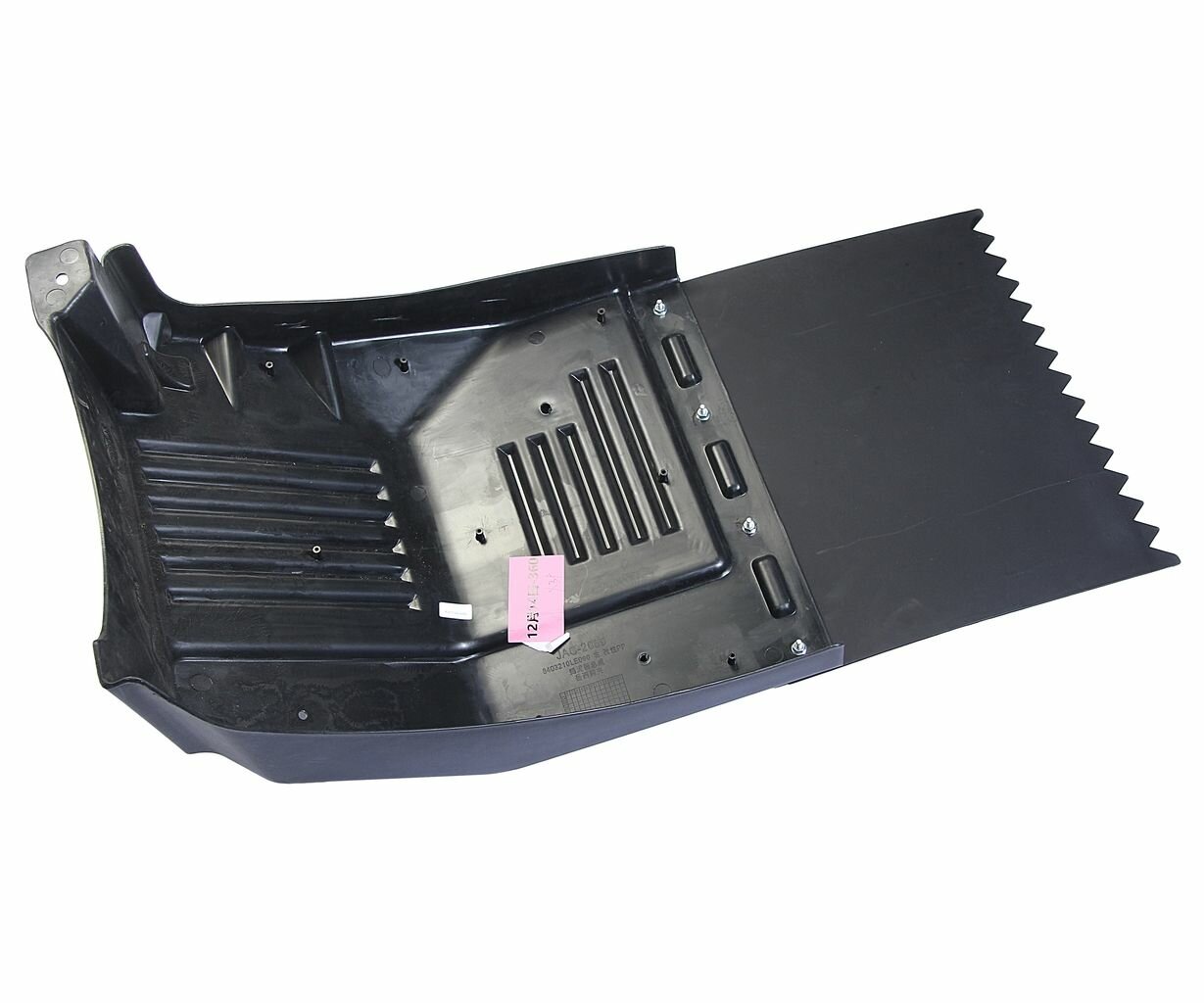 Брызговик передний правый в сборе для Джак N120 арт 8403210LE094 JAC