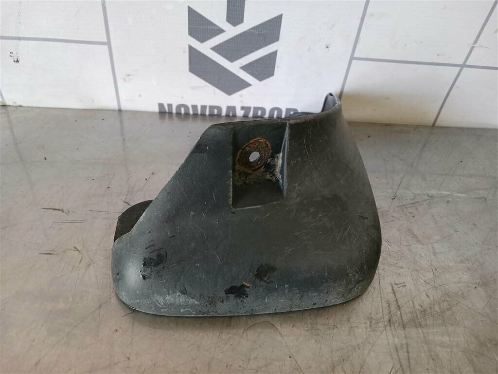 Брызговик задний правый Chevrolet Lacetti 04-13