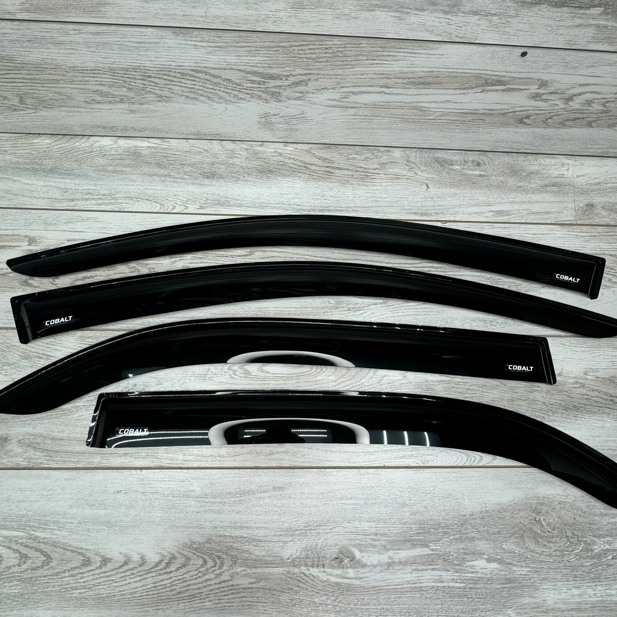 Дефлекторы (ветровики) окон для Chevrolet Cobalt 2013-2018 (Шевроле Кобальт)