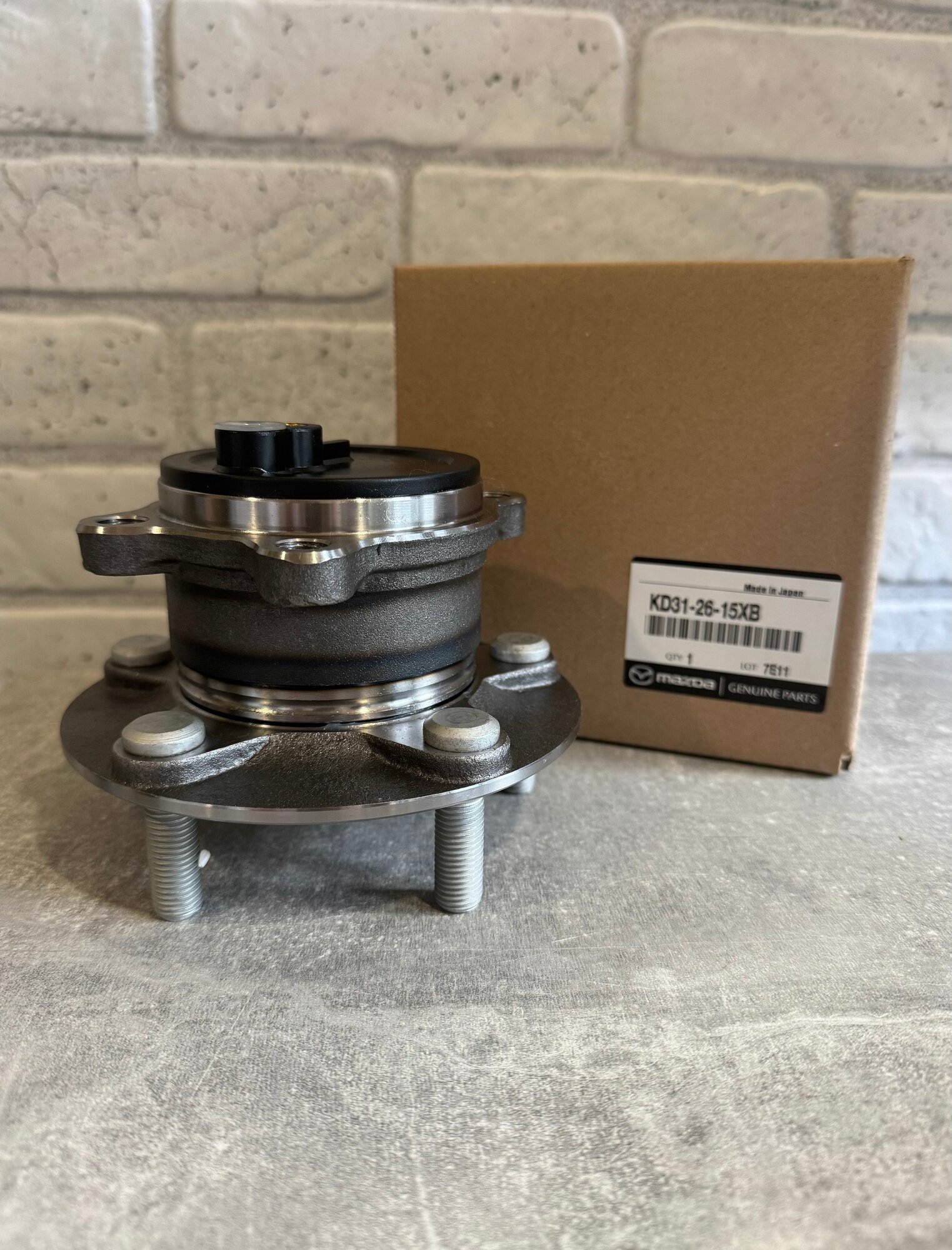 KD312615XB Оригинальная ступица Mazda