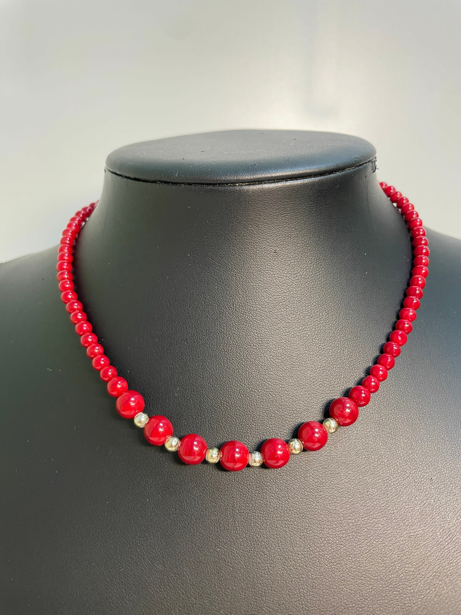 Винтажные бусы стекло, времен СССР, длина 42 см.