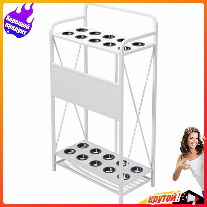 Отдельно стоящий бильярдный стол с подставкой для кия