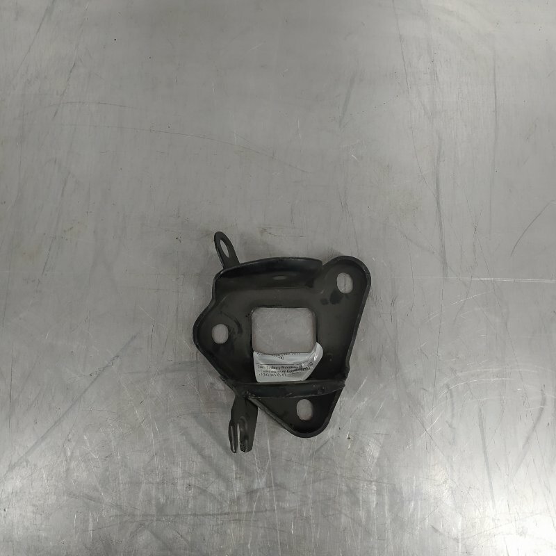 Кронштейн балки правый лада 2108 2108 1982-2012