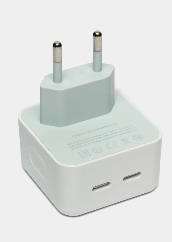 Адаптер питания / 2 разъема Type-C / Быстрая зарядка для iPhone, iPad, AirPods