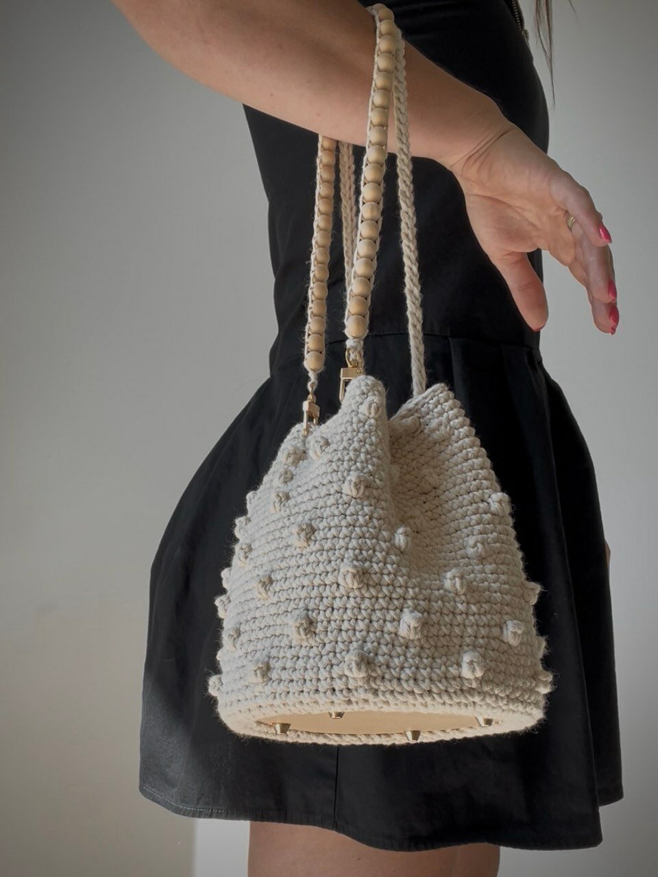 Сумка бочонок  женская, "Попкорн мини" ручная работа