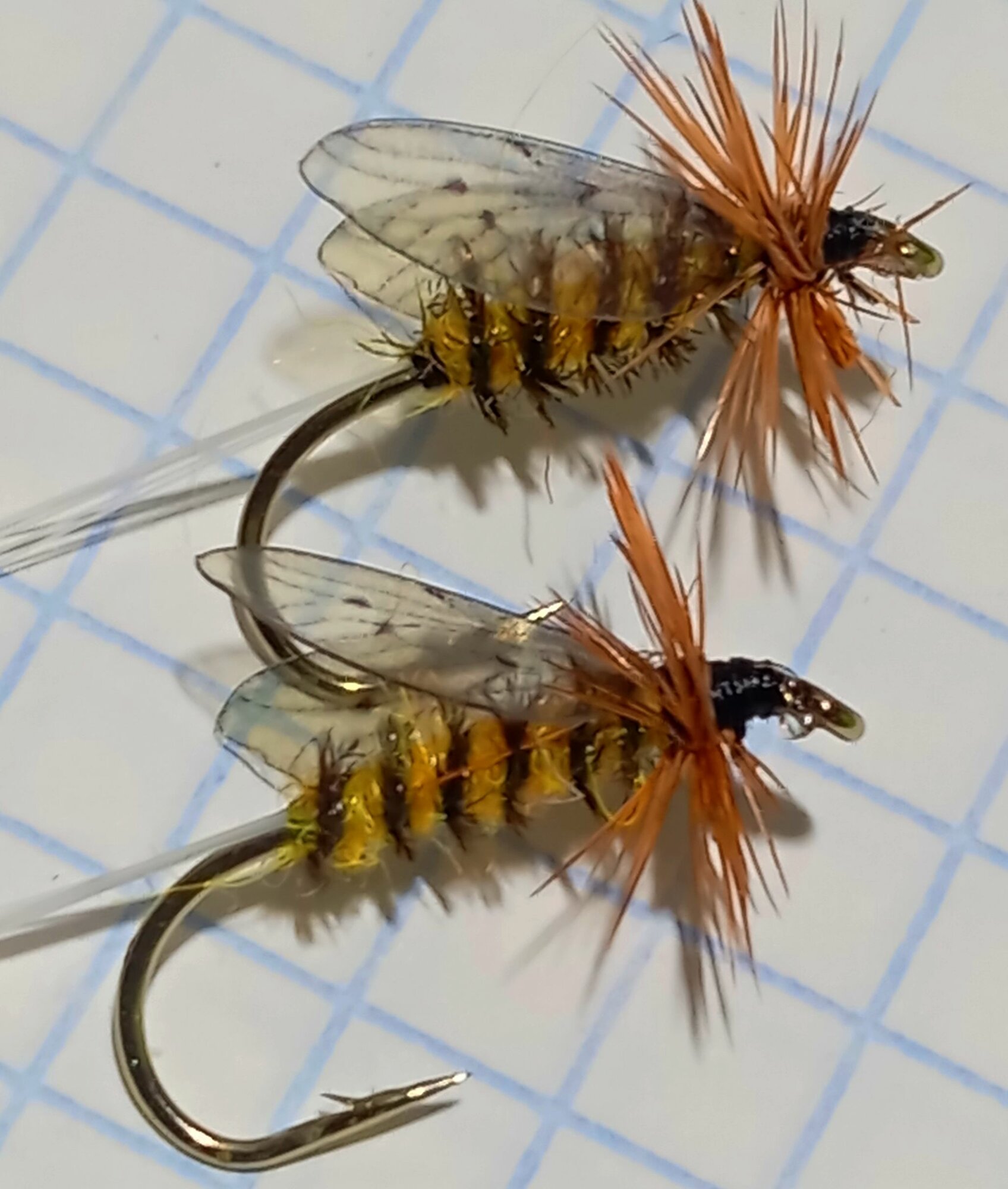 Мушка верховая. Для ловли хариуса и другой рыбы. На одинарном крючке номер 10. 2 штуки.