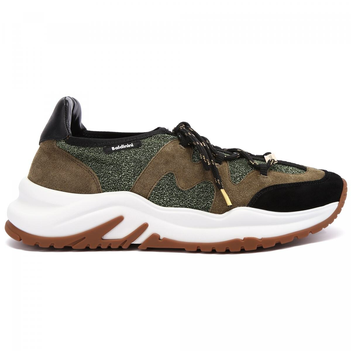 Кроссовки спорт-стиль