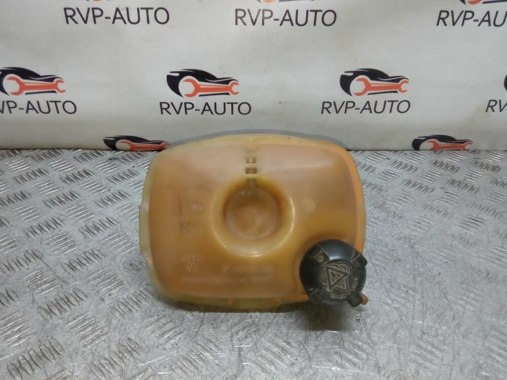 Бачок расширительный Volkswagen Jetta 2 1984—92