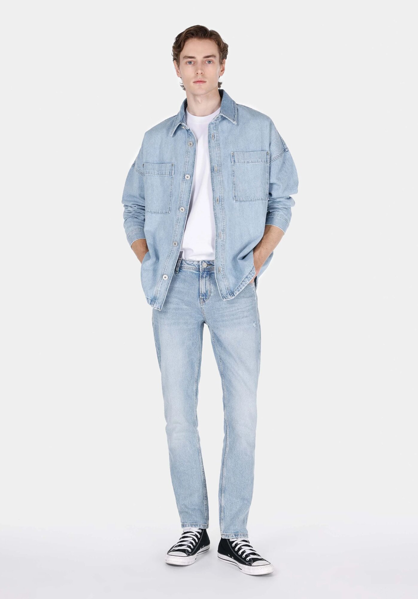 Джинсы зауженные 044 KARL Straight Fit 