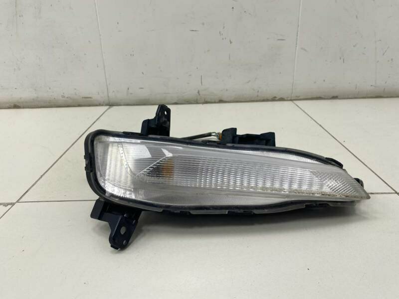 Фара противотуманная левая Kia K5 JF 2018 - 2021 кат.номер: 92303D4500