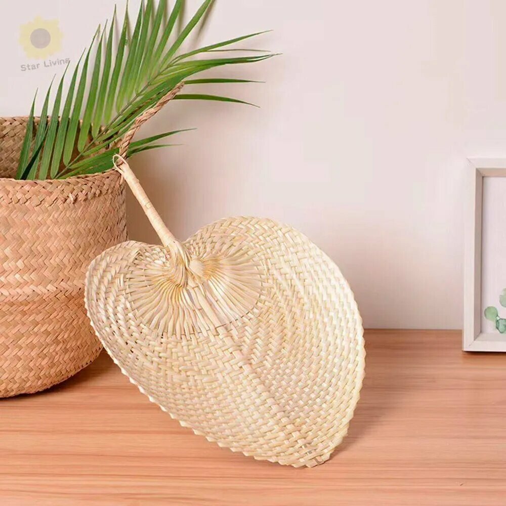 Веер плетеный пальмовый лист из натурального бамбука вьетнамский однотонный бежевый