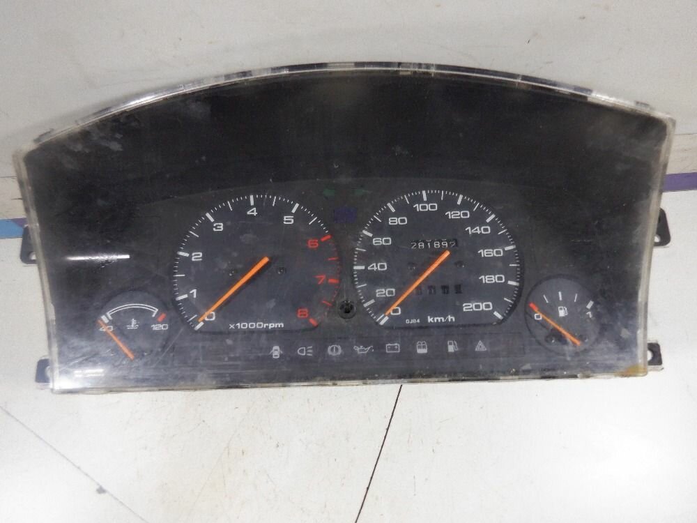Панель приборов Mazda 626 GD GR1255430G