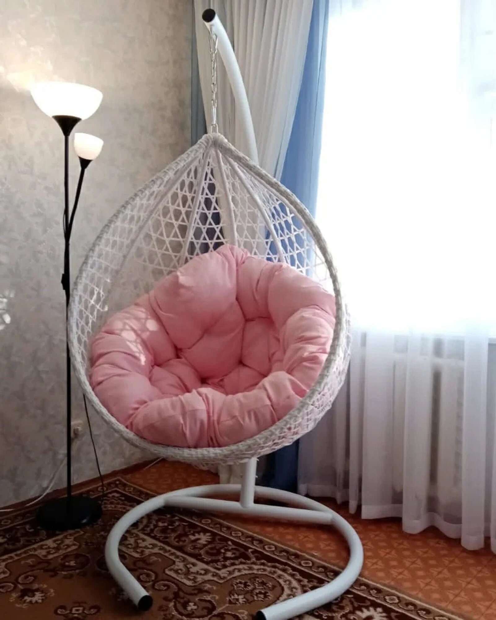 Подвесное кресло, звезда, ротанг, до 180 кг, белое со стойкой