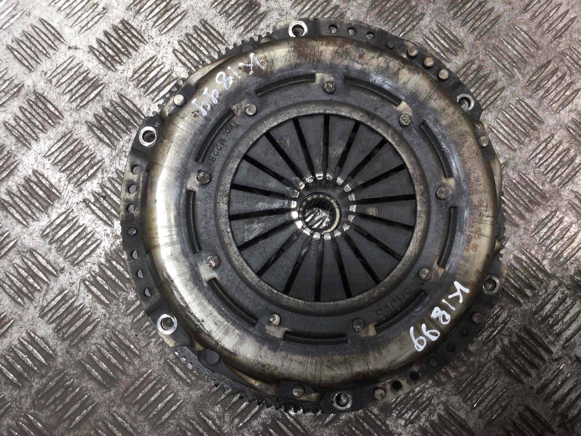 Б/У Маховик Peugeot 308 T7 (2007-2011) 2008 г.