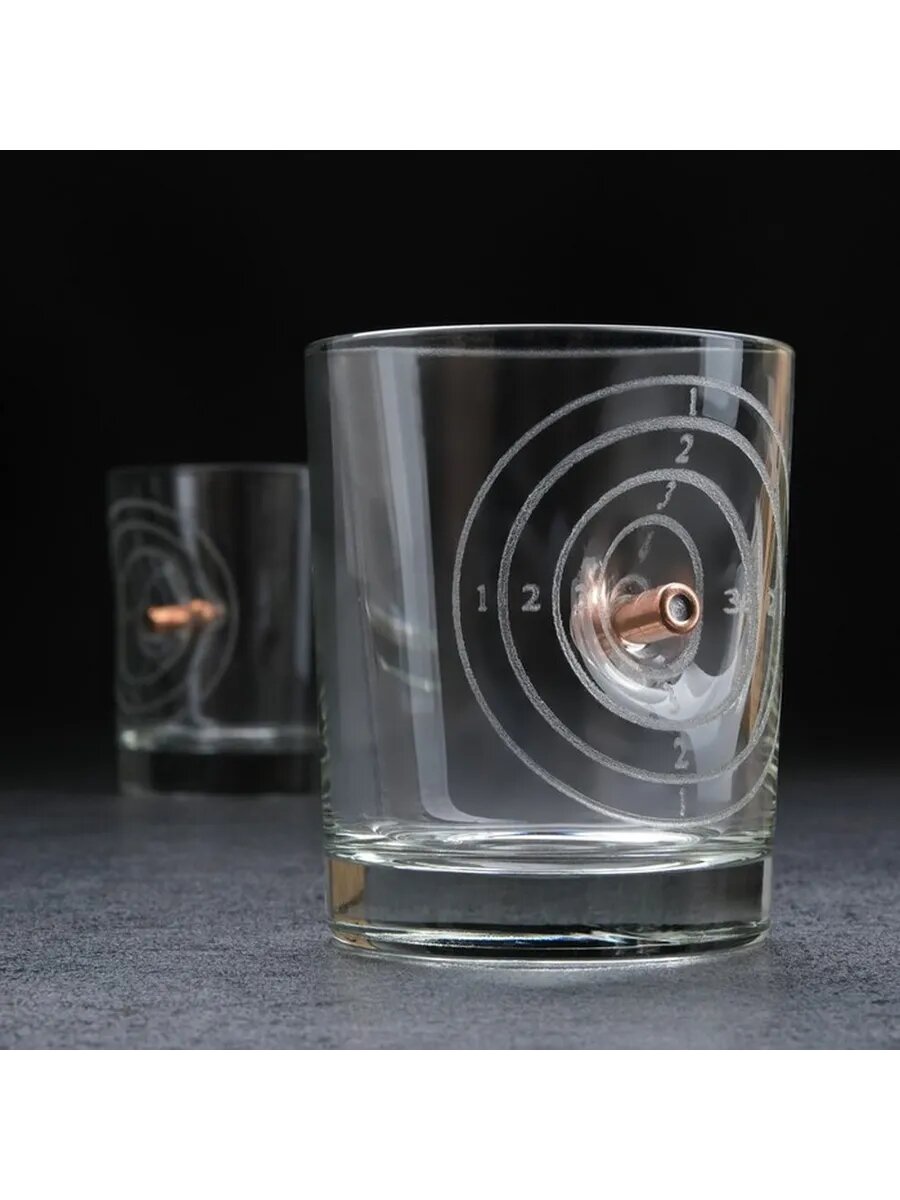 Стакан для виски с пулей и гравировкой