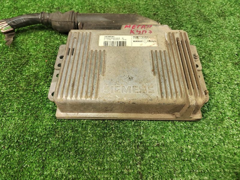 Блок управления двигателем