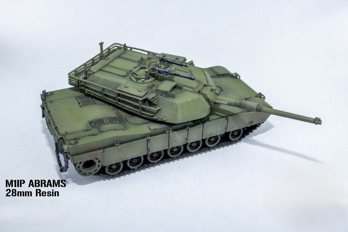 M1IP Abrams. Танк Абрамс. Масштабная модель 1:72.