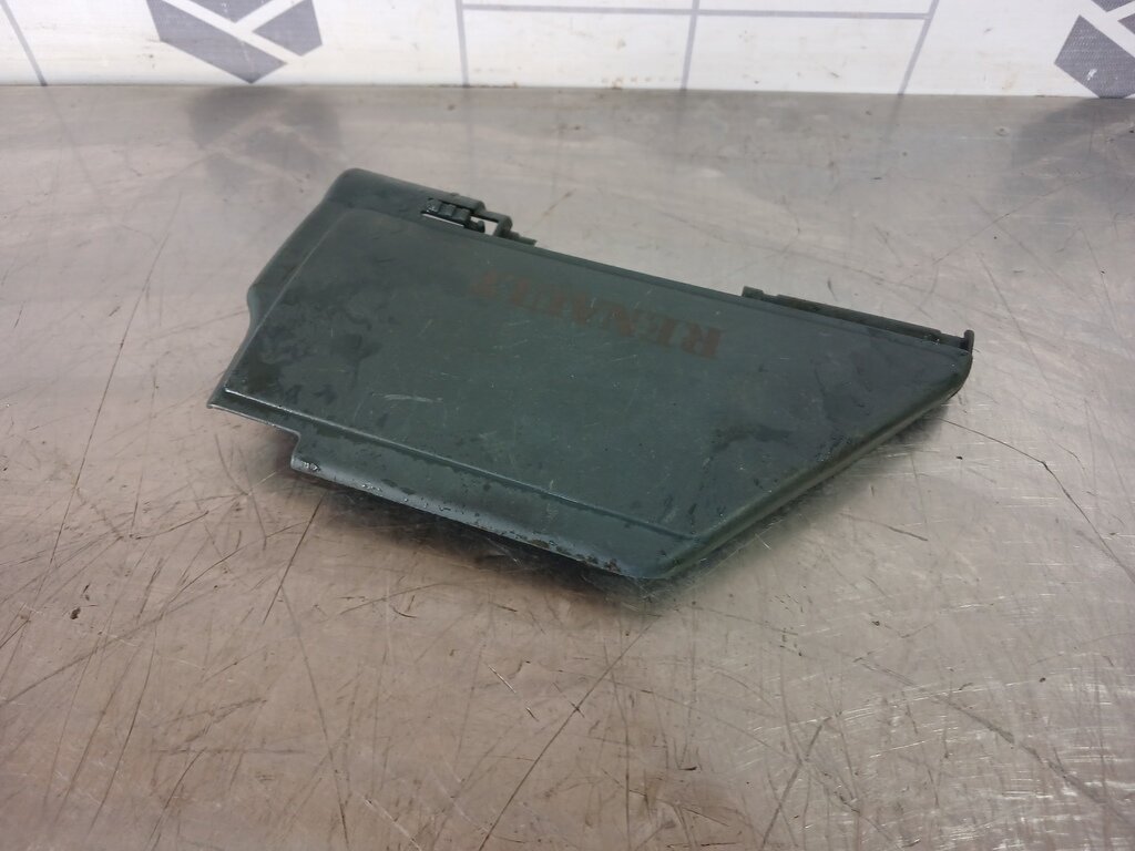 Накладка на двигатель Renault Clio 2 Symbol 1998-2008