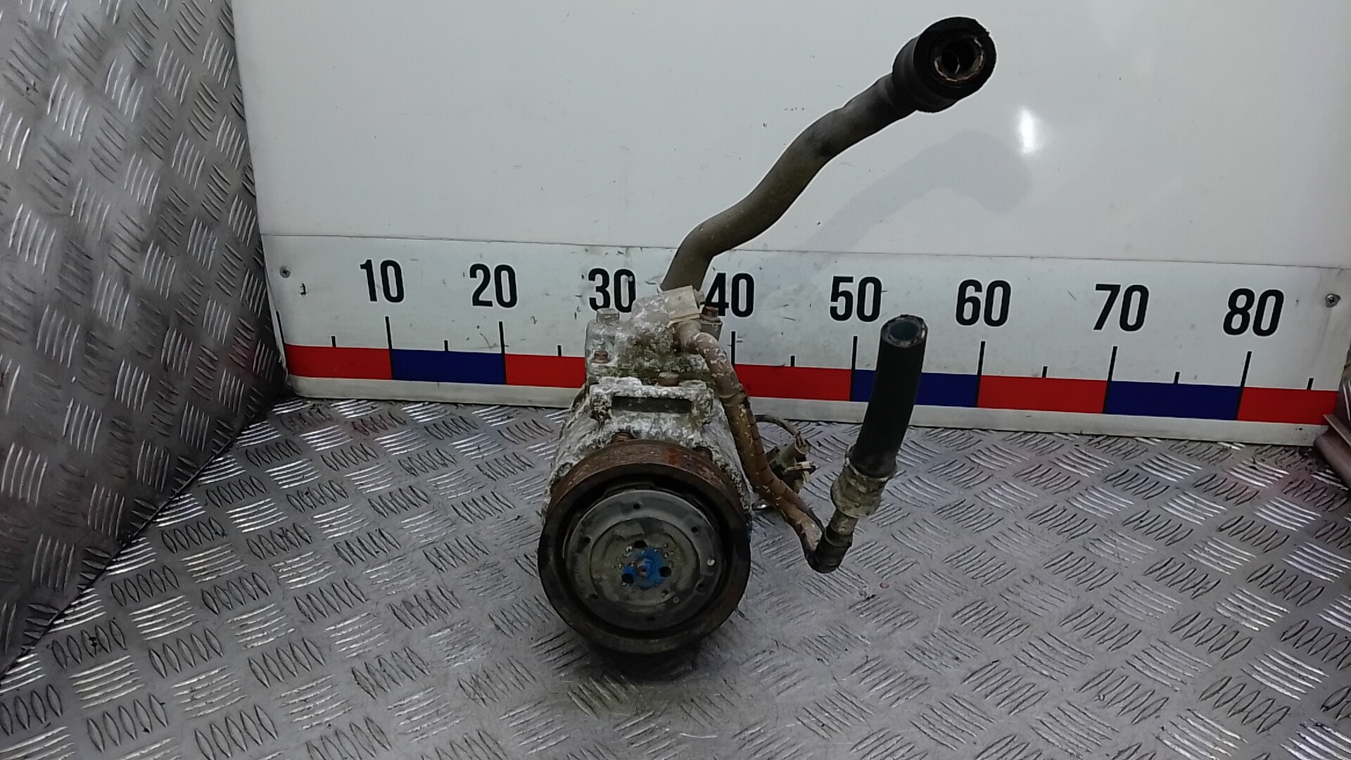 Компрессор кондиционера дизельный LAND ROVER DISCOVERY 3, Номер JPB000183V6D